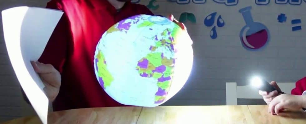 Light - STEM Bible lesson for Kids - Trueway Kids